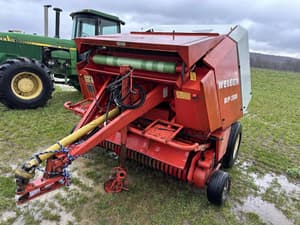 SOLD - Welger RP 200 Lot No. 1184 Hay and Forage with --- Bales ...