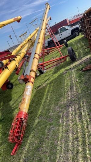 SOLD - Westfield WR80-31 Lot No. 153 Harvesting with --- Ft | Tractor Zoom