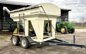 SOLD - Meridian 240RT Lot No. 6 Planting | Tractor Zoom