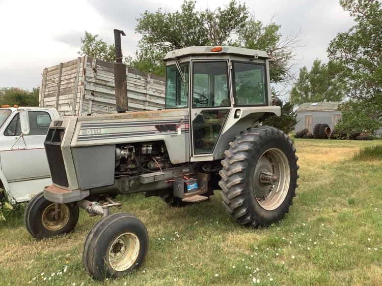 SOLD - White 2-110 Tractors 100 to 174 HP | Tractor Zoom