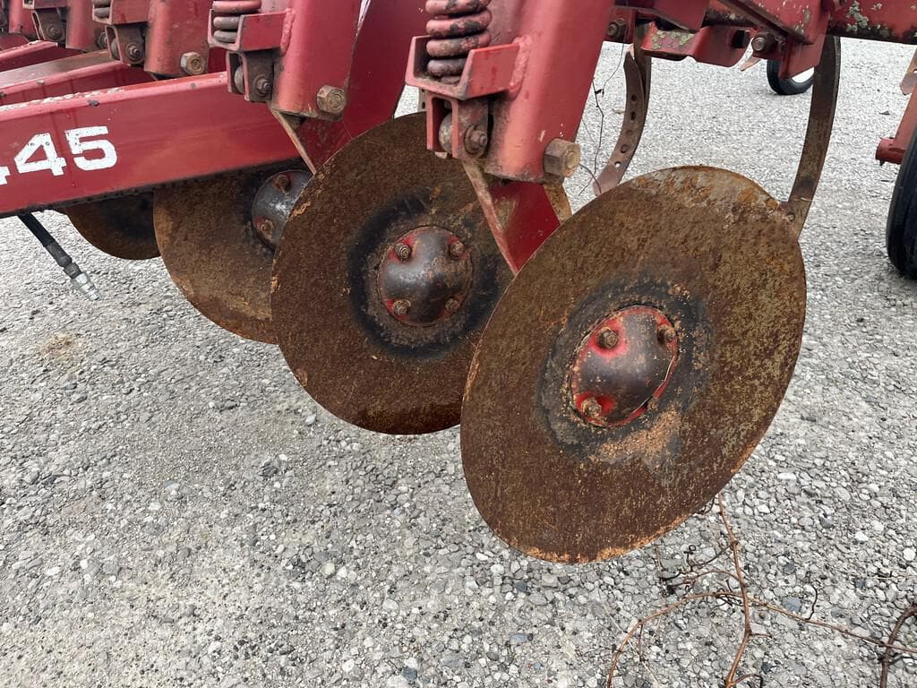 White 445 Tillage Chisel Plows for Sale | Tractor Zoom