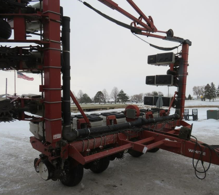 SOLD - White 6100 Planting with 12 Rows | Tractor Zoom