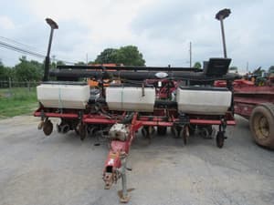 White 6100 Lot No. 2888 Planting For Sale with 6 Rows | Tractor Zoom