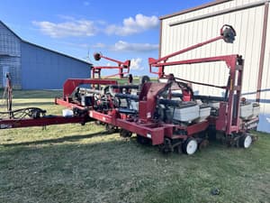 SOLD - White 6300 Lot No. 116 Planting with 16 Rows | Tractor Zoom