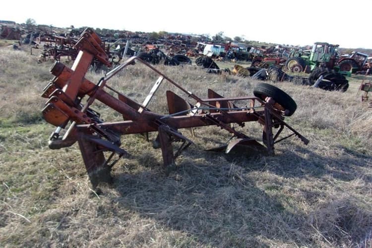White 6342 Tillage Plows for Sale | Tractor Zoom