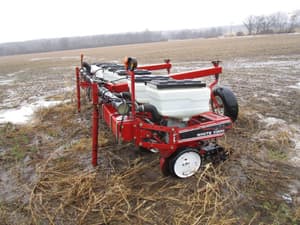 SOLD - White 6900 7 Row Planter Splitter Attachment - Bloomer WI ...