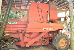 SOLD - White 7300 Lot No. 120b Combines with --- Hrs | Tractor Zoom