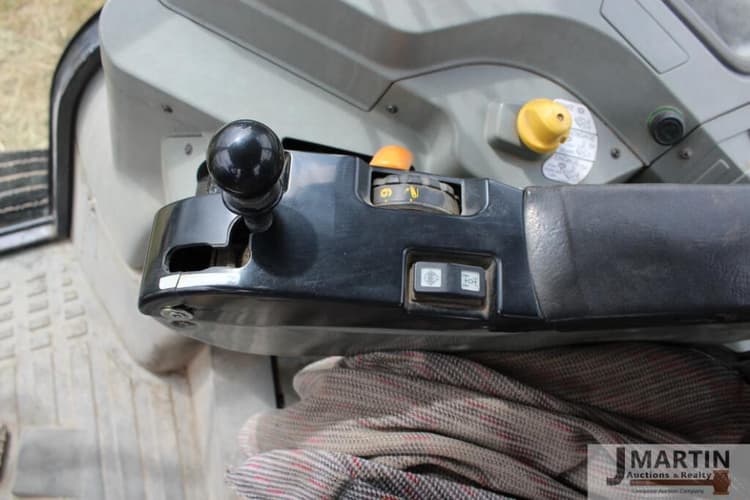 AGCO White 8810 Tractors 175 to 299 HP for Sale | Tractor Zoom