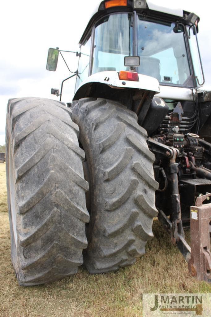 AGCO White 8810 Tractors 175 to 299 HP for Sale | Tractor Zoom