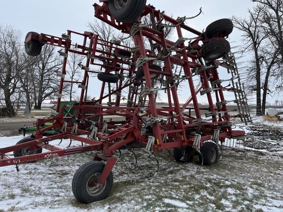 Wil-Rich Excel Tillage Field Cultivators for Sale | Tractor Zoom
