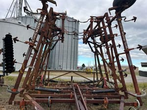 SOLD - Wil-Rich 3400 Lot No. 254 DKD Tillage with 40 ft | Tractor Zoom