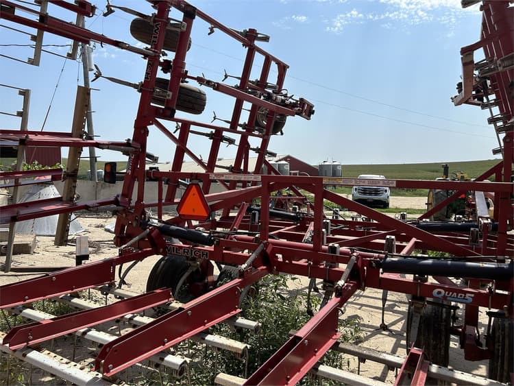 Wil-Rich Quad 5 Tillage Field Cultivators for Sale | Tractor Zoom