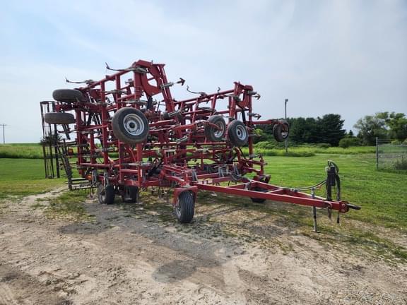 Wil-Rich QX2 Tillage Field Cultivators for Sale | Tractor Zoom