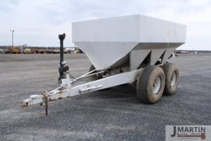 SOLD - Wilmar 500 fert spreader Chemical Applicators with --- Hrs ...