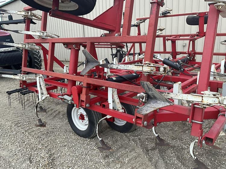Wil-Rich 2800 Tillage Field Cultivators for Sale | Tractor Zoom