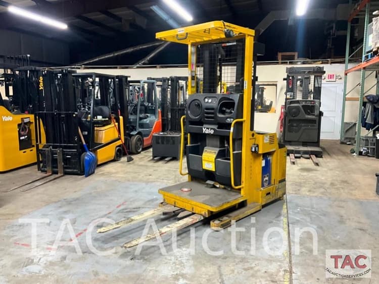 Yale OS030ECN24TE089 Construction Forklifts for Sale | Tractor Zoom