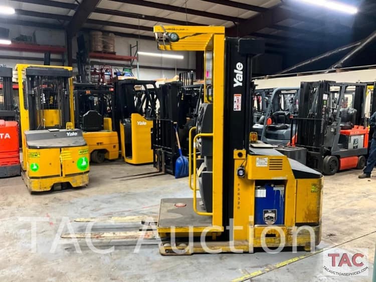 Yale OS030ECN24TE089 Construction Forklifts for Sale | Tractor Zoom