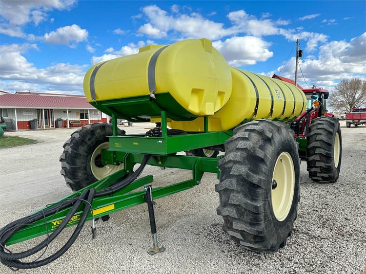 Yetter 1600 Other Equipment Liquid Tanks for Sale | Tractor Zoom